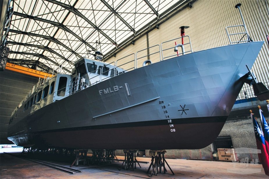Taiwanese Navy launches first indigenous fast mine-laying boat - DIMDEX