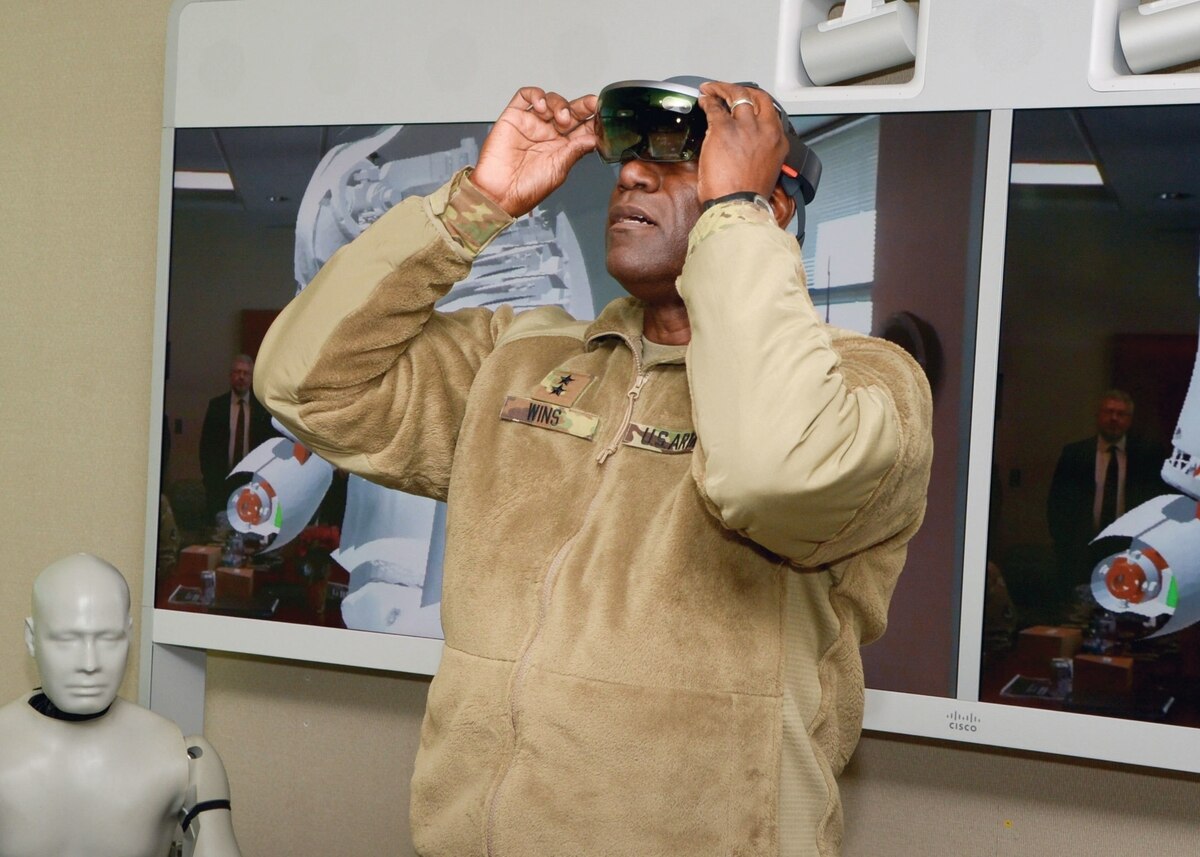US Army looks to use soldiers’ biometric data to secure wearable tech ...
