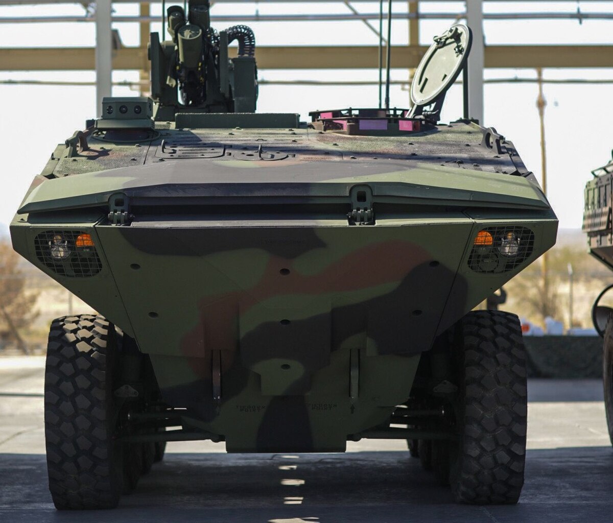 Marine Corps receives first amphibious combat vehicle - DIMDEX